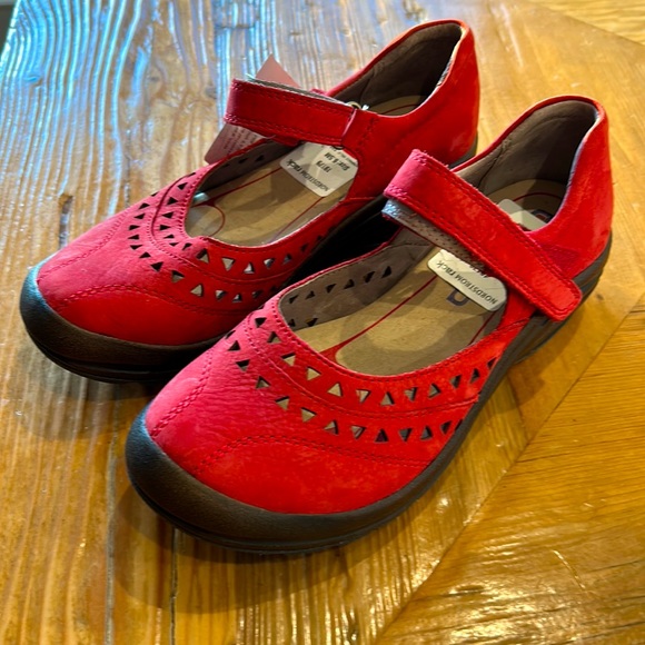 Bionica | Shoes | New Bionica Womens Active Shoes | Poshmark